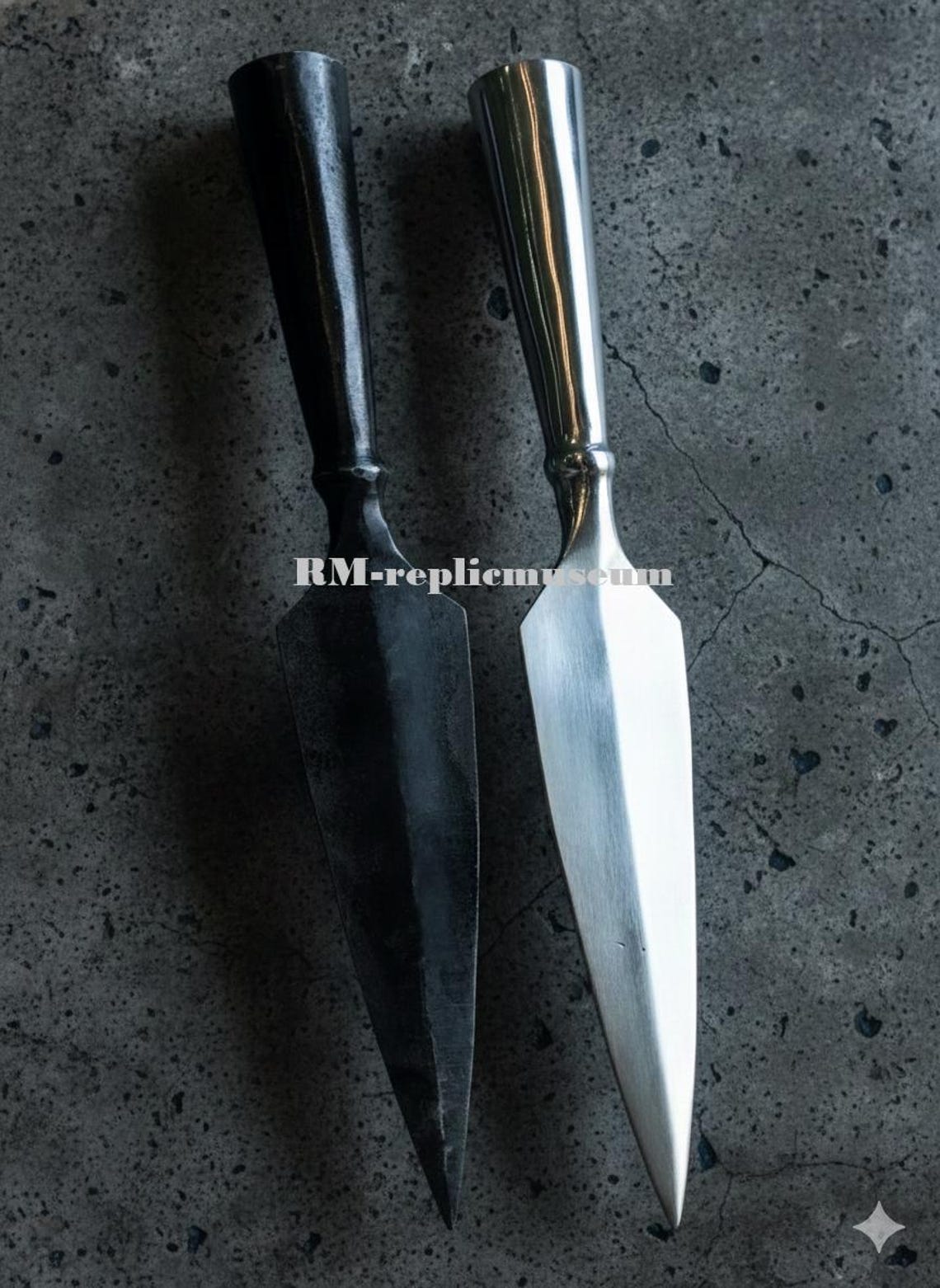 Hand Forged Viking Saga Iron Spearhead Reproduction Roman or Medieval ...