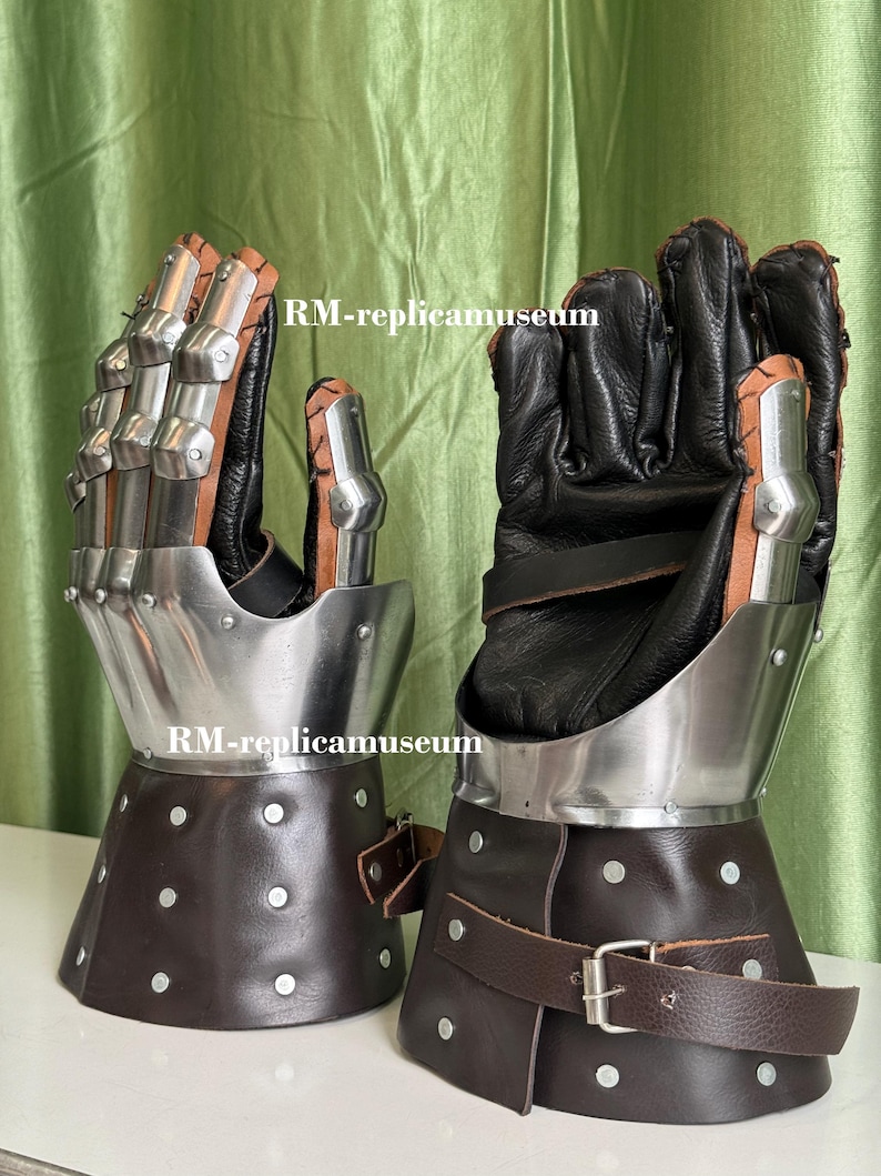 Hand Protection Armor Medieval Reenactment Gauntlets Brigandine Armor ...