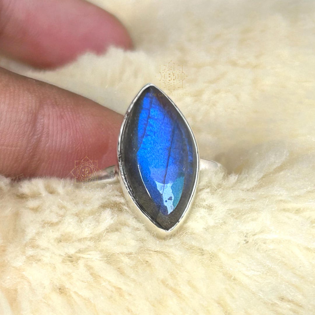 Natural Blue Labradorite Ring: 925 Sterling Silver Handmade Ring - Etsy