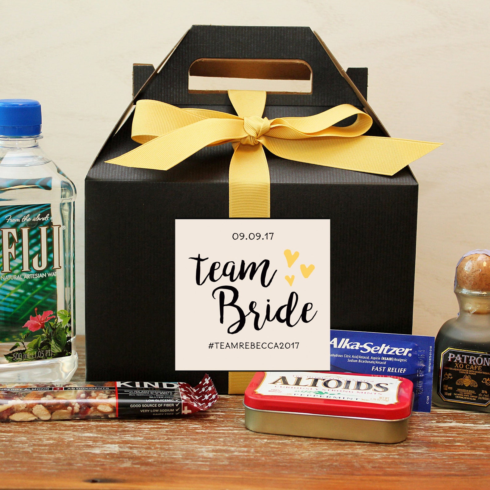 Bachelorette Favor Boxes // Hangover Kit // Bachelorette - Etsy