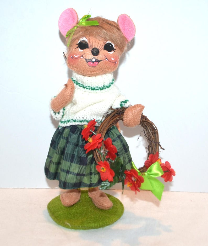 Annalee Lucky Pixie With Irish Wreath - Etsy