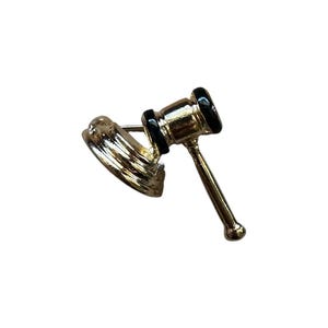 Gold Judge Gavel Brooch Pin – Enamel & Metal Lapel Pin for Lawyers ...