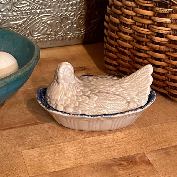 Hen Dish - Etsy