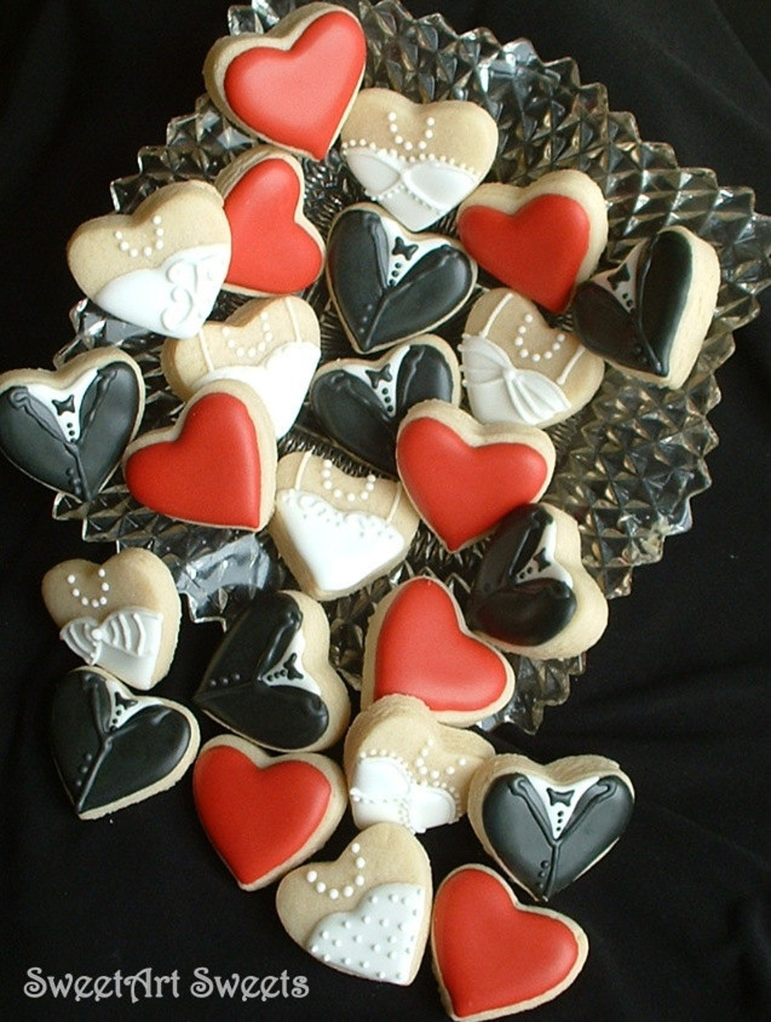 Wedding cookies MINI bride and groom heart cookies | Etsy