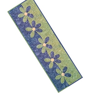 Wavy Daisy Table Runner / Wall Hanging Quilt Pattern - PDF - Etsy