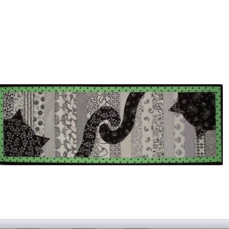 Halloween Table Runner Pattern - Etsy