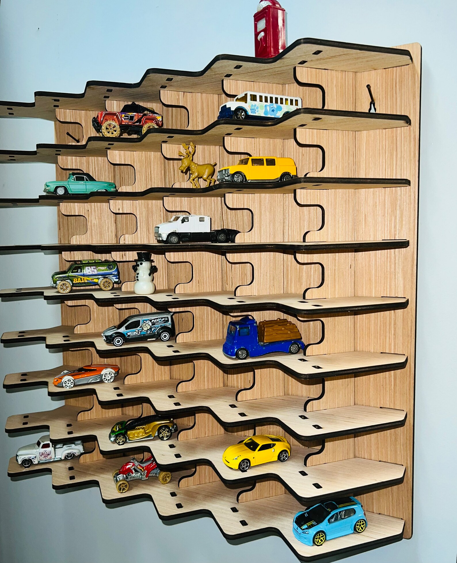 NEW DESIGN 1 Toy Car Display for 1:64 Die Cast Wheels. Cool Diagonal ...