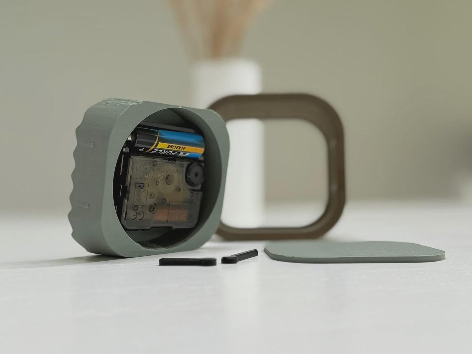 3D Printed Wavy Clock - Sleek Modern Minimalist Clock - Timeless ...