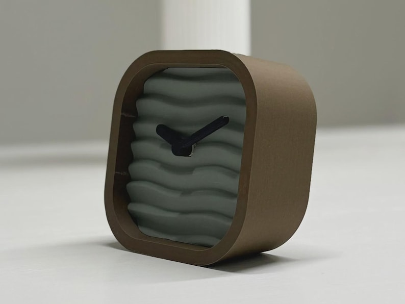 3D Printed Wavy Clock - Sleek Modern Minimalist Clock - Timeless ...