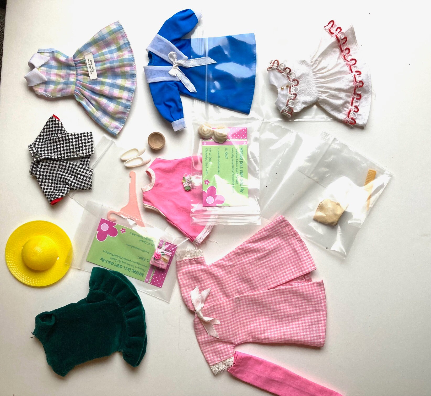 Vintage Cricket, Pepper, Tammy Family, Cinnamon Ideal Toys Outfits Lot ...