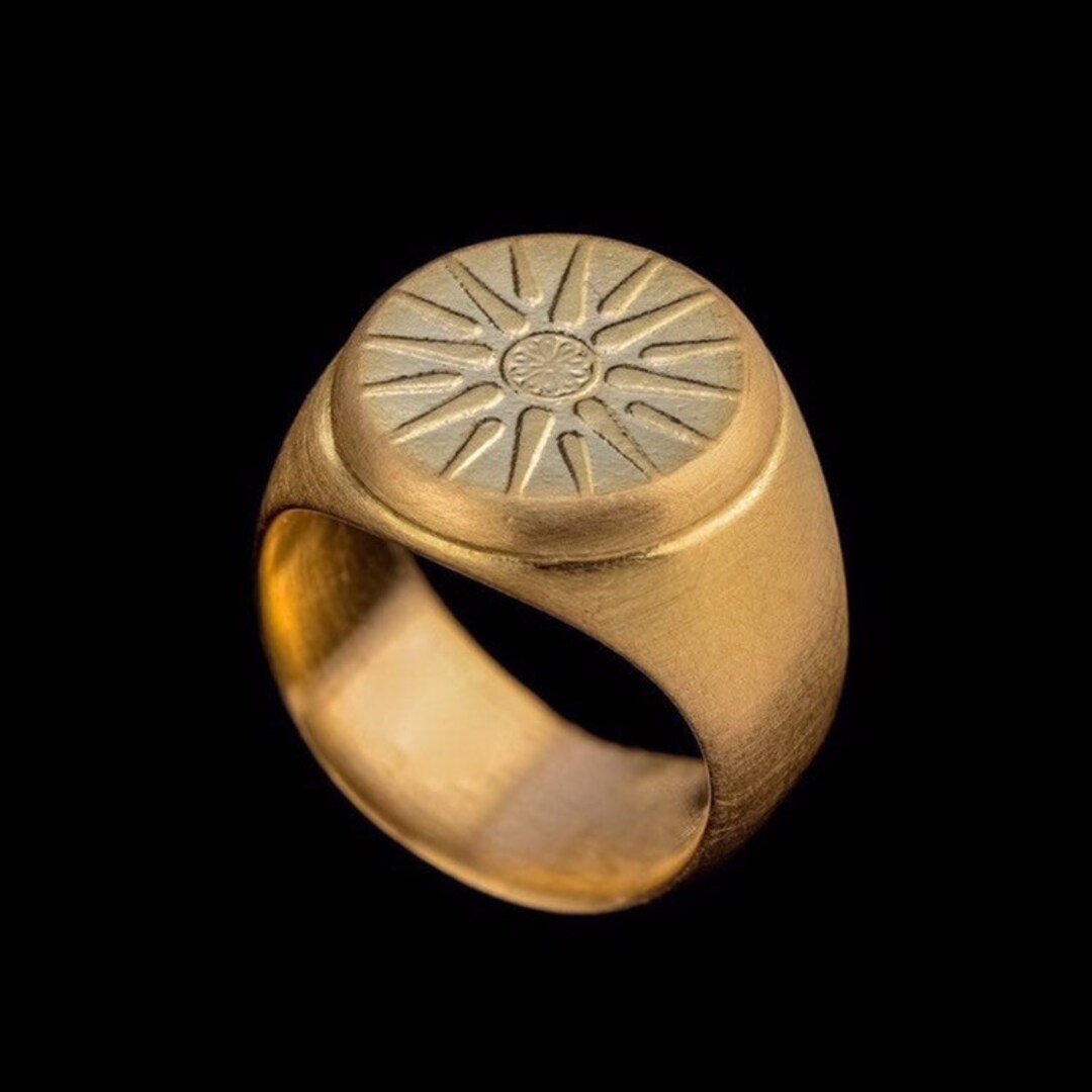 18k Solid Gold Pinky Ring, Sunny Star Statement Ring, 18k Signet Ring ...