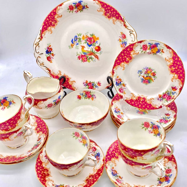 Paragon Bone China by Appointment to Her Majesty the Queen - Etsy Canada
