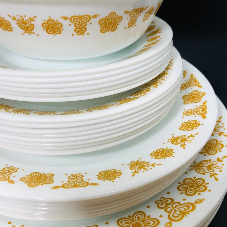 Vintage Corelle Pyrex butterfly Gold Dinnerware - Etsy