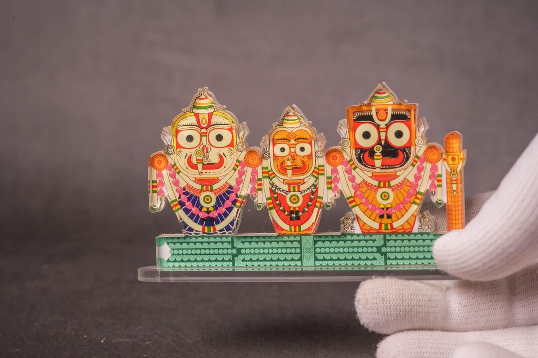 Jagannath Altar Stand – Hindu Devotional Desk Decor, Temple Altar ...