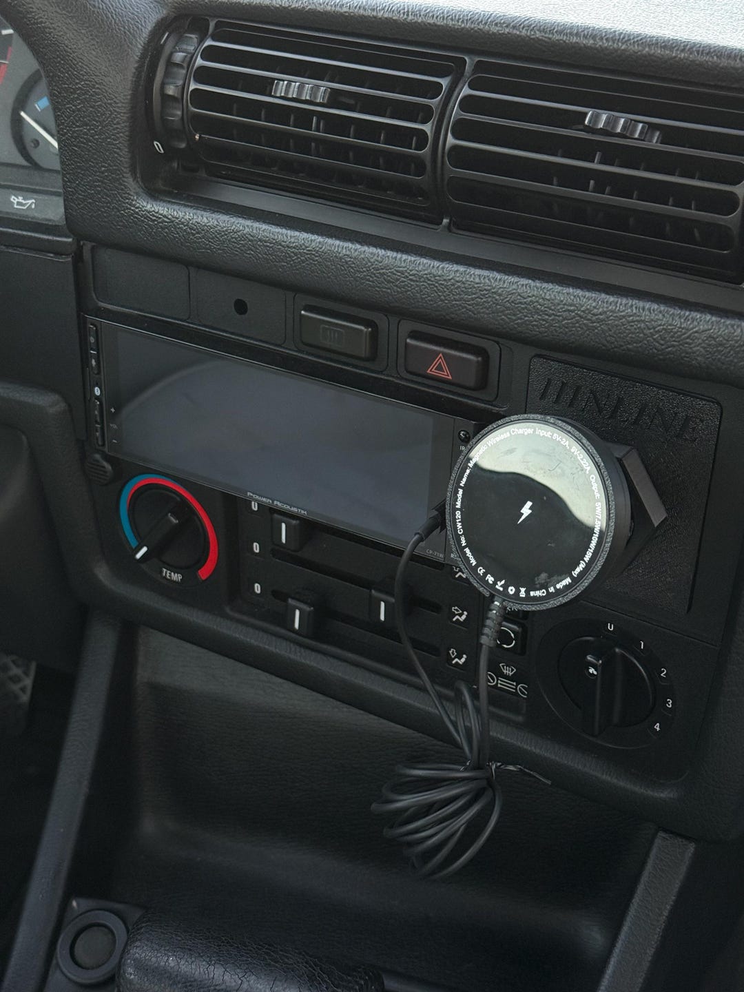 BMW E30 Phone Mount OBC Mag Safe Charger 15W - Etsy