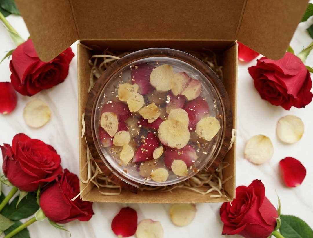 Vintage Style Real Roses Coaster Set With Holder - GATSBY (set of 4) - Etsy