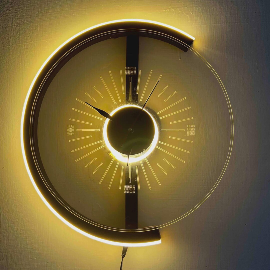 LED Neon Wall Clock | Acrylic Glow Clock With Ambient Light | 17 ...