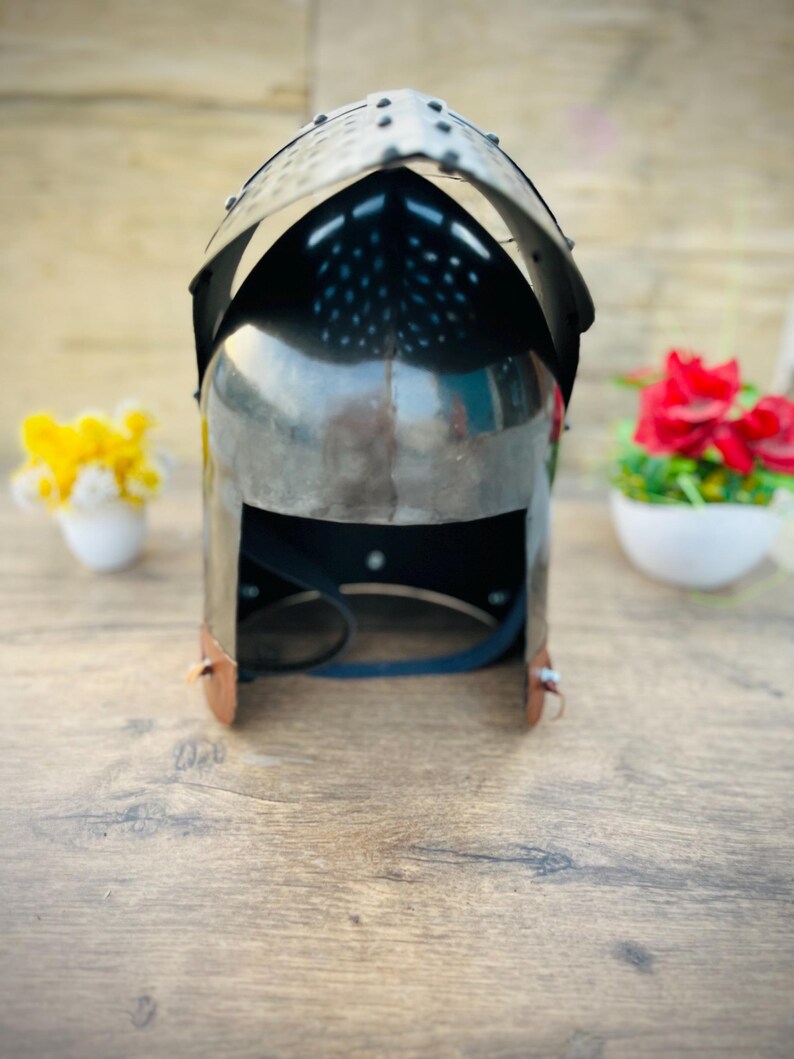 Hand-forged Medieval Bascinet Helmet – Griffon Crusader Knight Armor ...