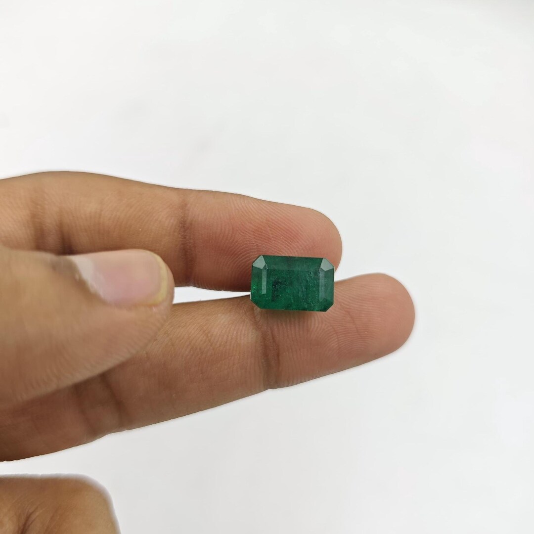 Natural Burmese Emerald 6.60 Carat Loose Gemstones Octagon Vivid Green ...