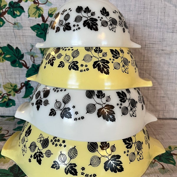 Pyrex Gooseberry - Etsy
