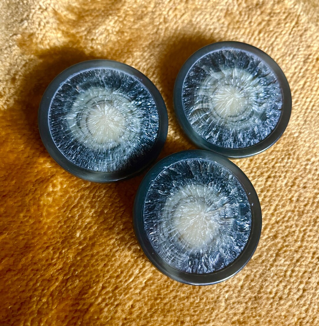 Vintage Large Coat Buttons Set of 3 Textured Plastic - Etsy