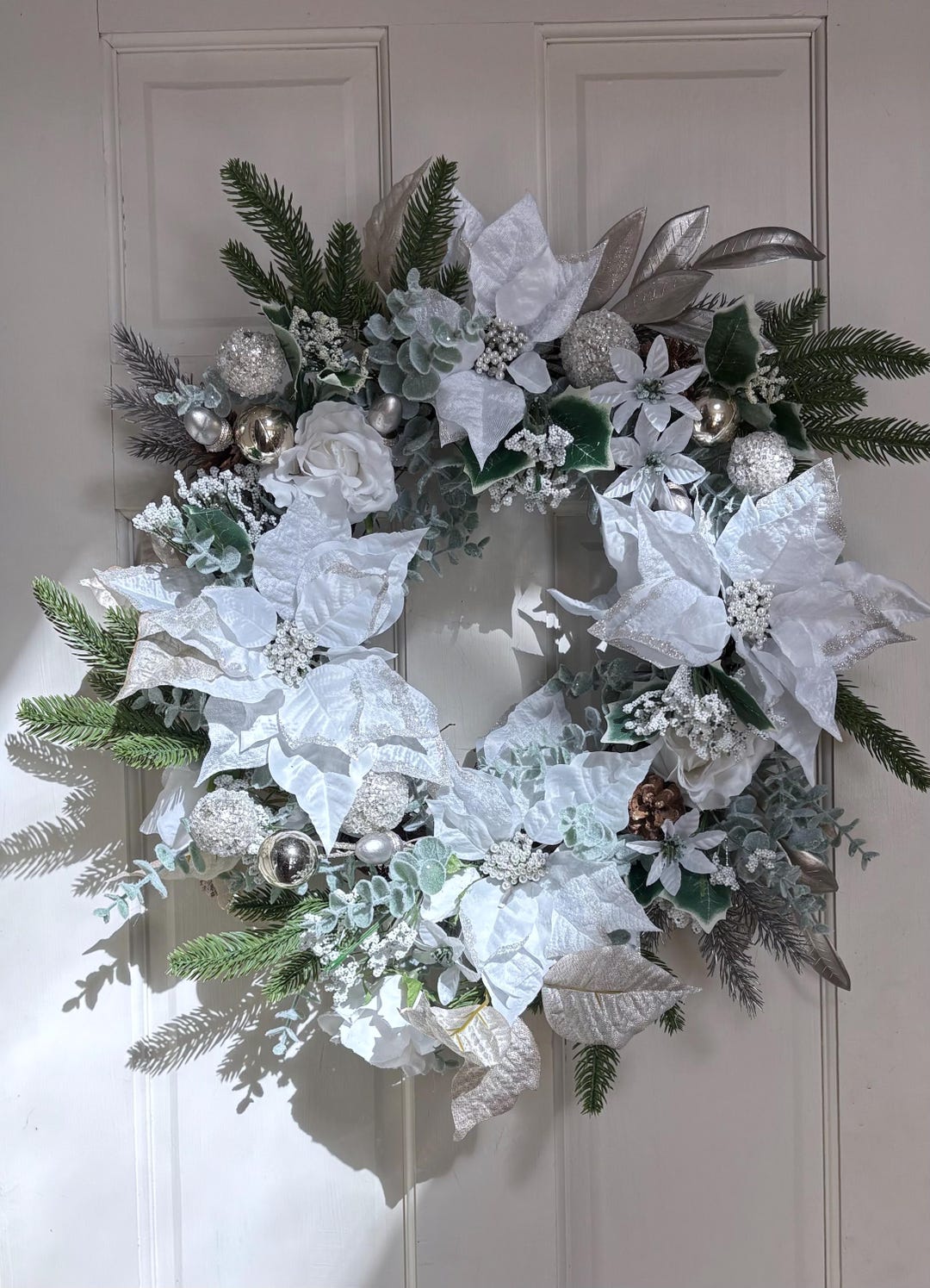 White Pearl Poinsettia Wreath/christmas Decor/winter Decor - Etsy
