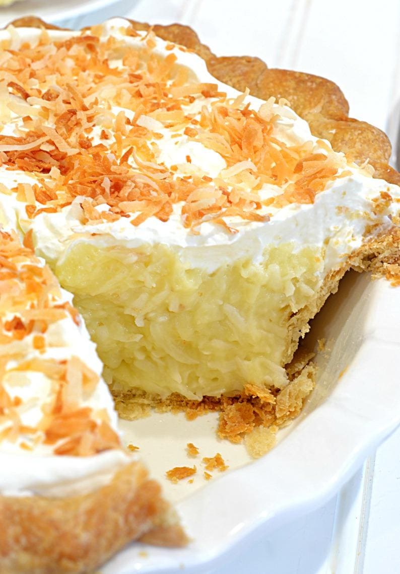 Grandma’s Coconut Cream Pie Homemade | Rich and Creamy Custard With ...