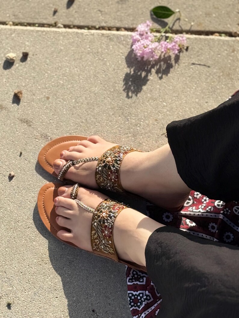Kolapuris, Kapashi, Paytaan, Sandals, Chappal, Sandals, Leather Bottom ...