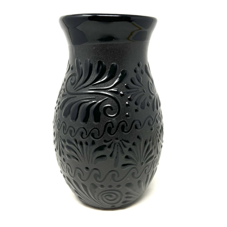 Handcrafted Black Mexican Barro/clay Flower Pattern Vase - Etsy