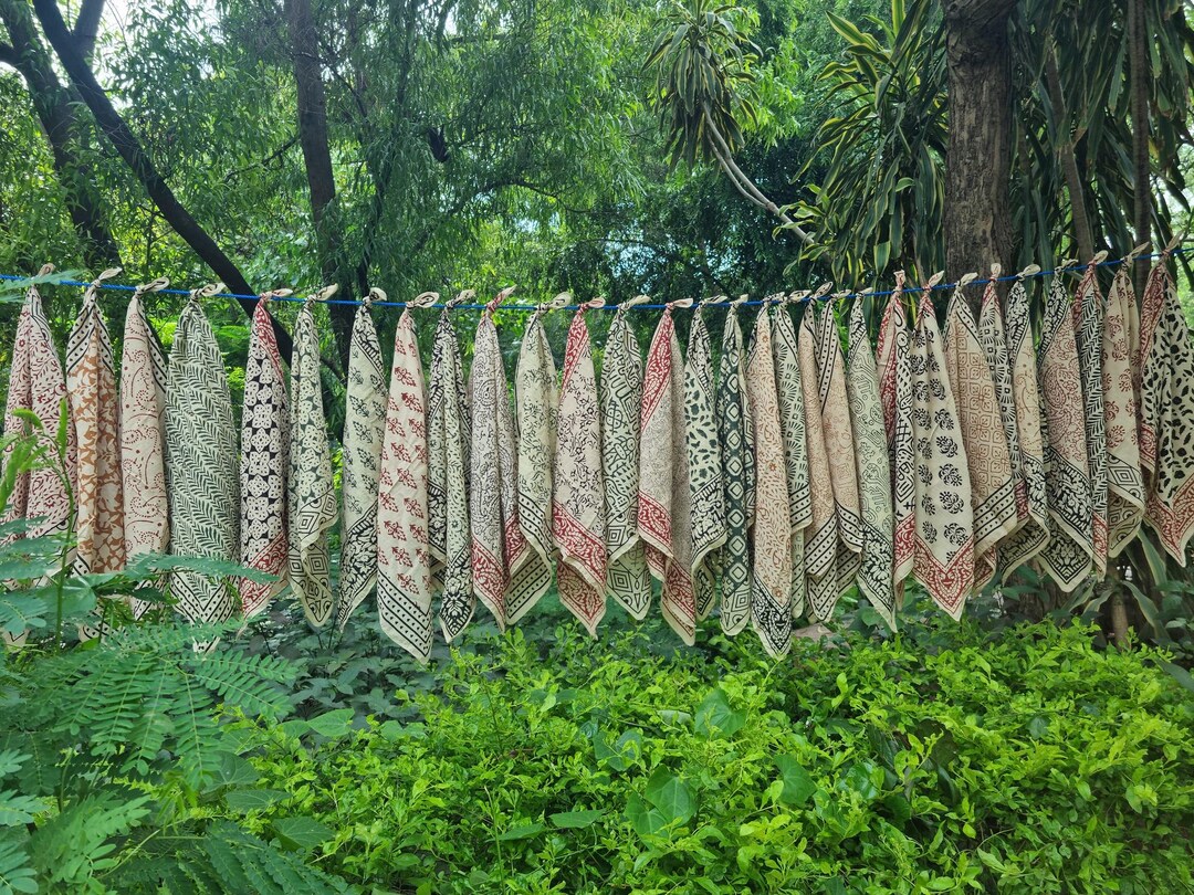 Set of 30 Block Print Bandanas – Hand Block Printed Cotton Bandana Set ...