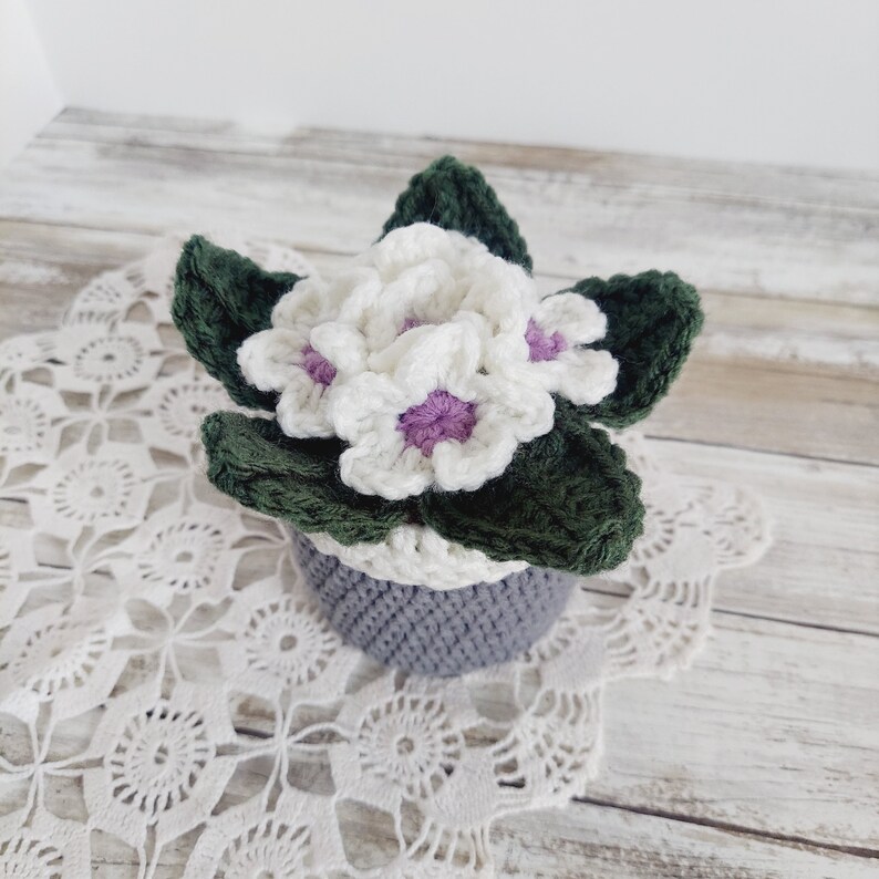 Crochet African Violet Flowers, Floral Nursery Decor, Home Wall Decor ...