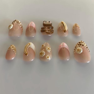 3D Monkey Press-on Nails: Playful Banana Nail Art - Etsy Canada