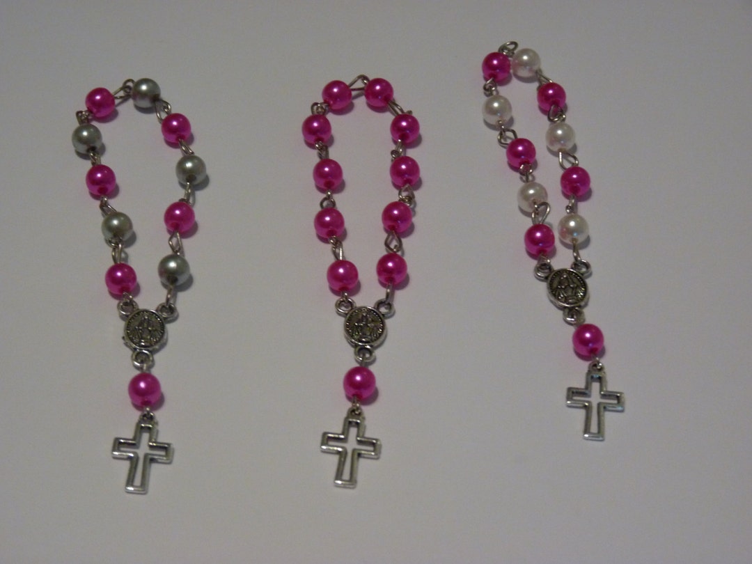 Mini Rosaries package of 20 HOT PINK - Etsy