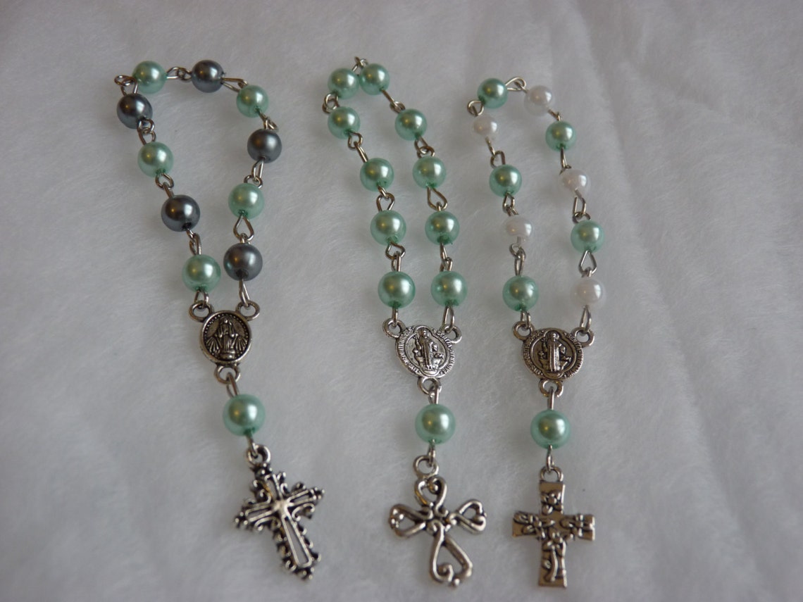 Mini Rosaries package of 20 AQUA/MINTY COLOUR | Etsy