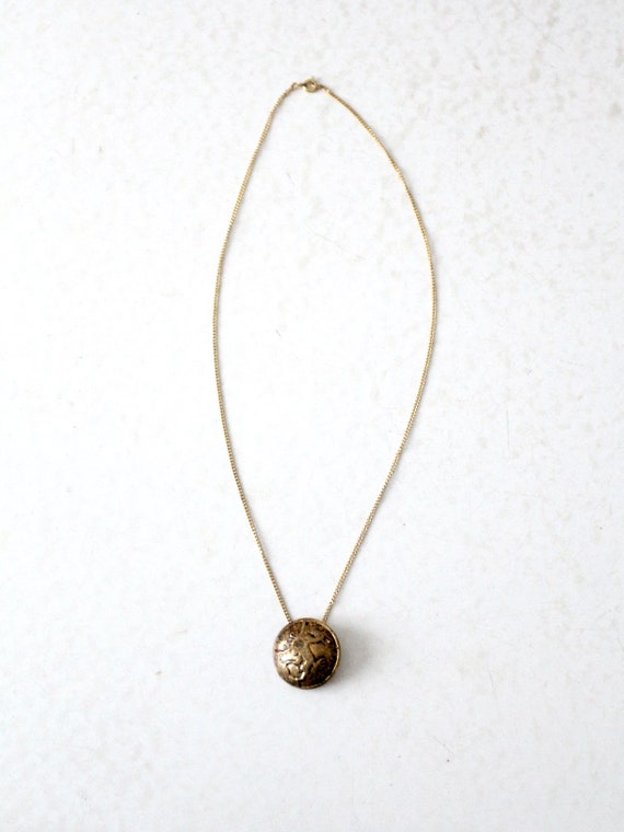 vintage Tirol Griffin button pendant necklace - Gem