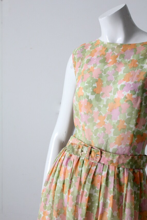 1960s floral sun dress with belt - Gem