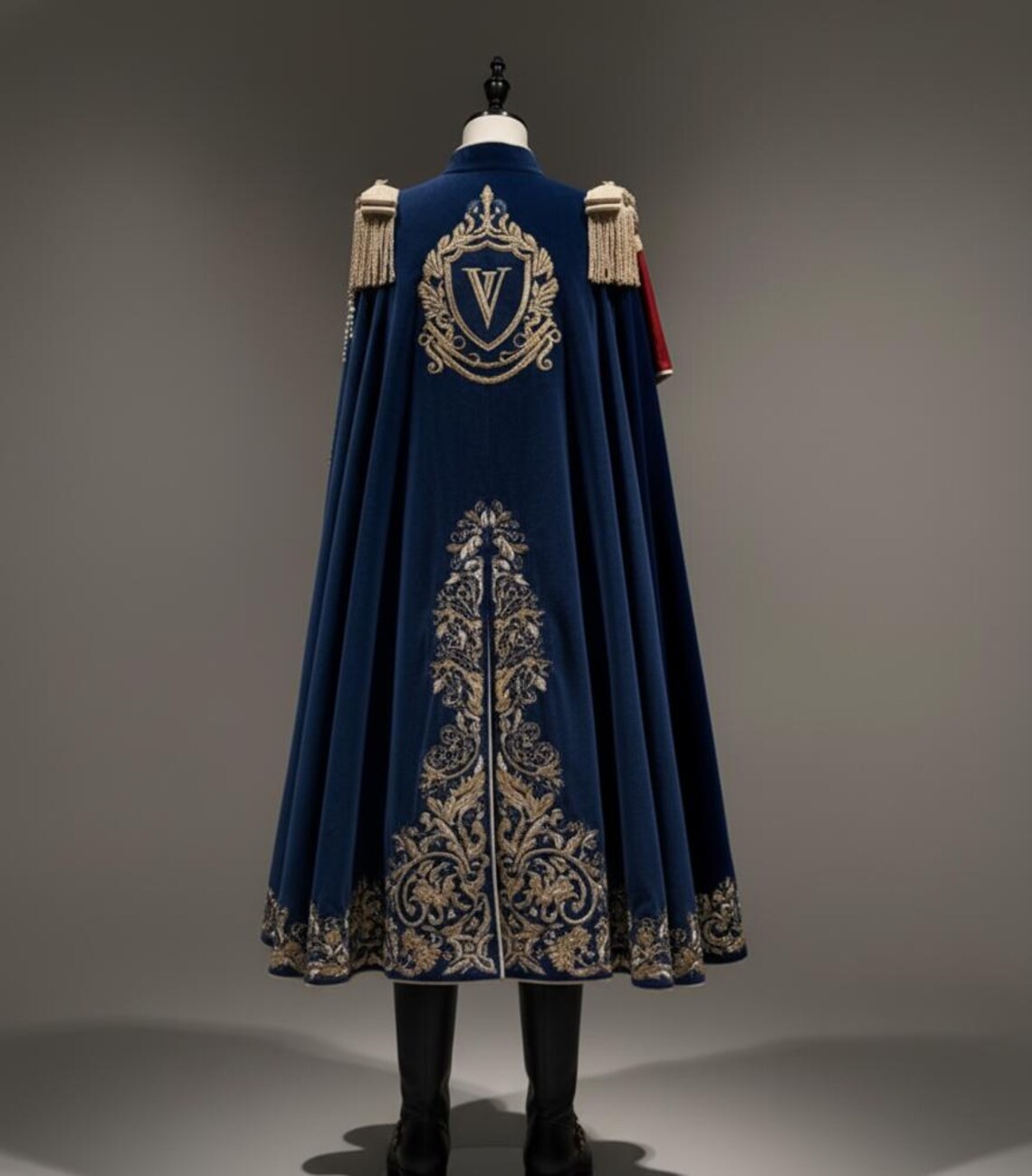 Regal Royal Military Cap – Embroidered Noble Officer Outfit With Gold ...