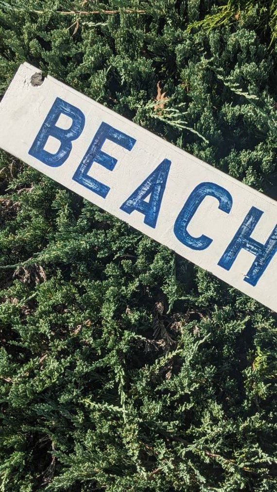 Large Hand Painted Pointing BEACH Sign on Salvaged Heart Pine - Etsy