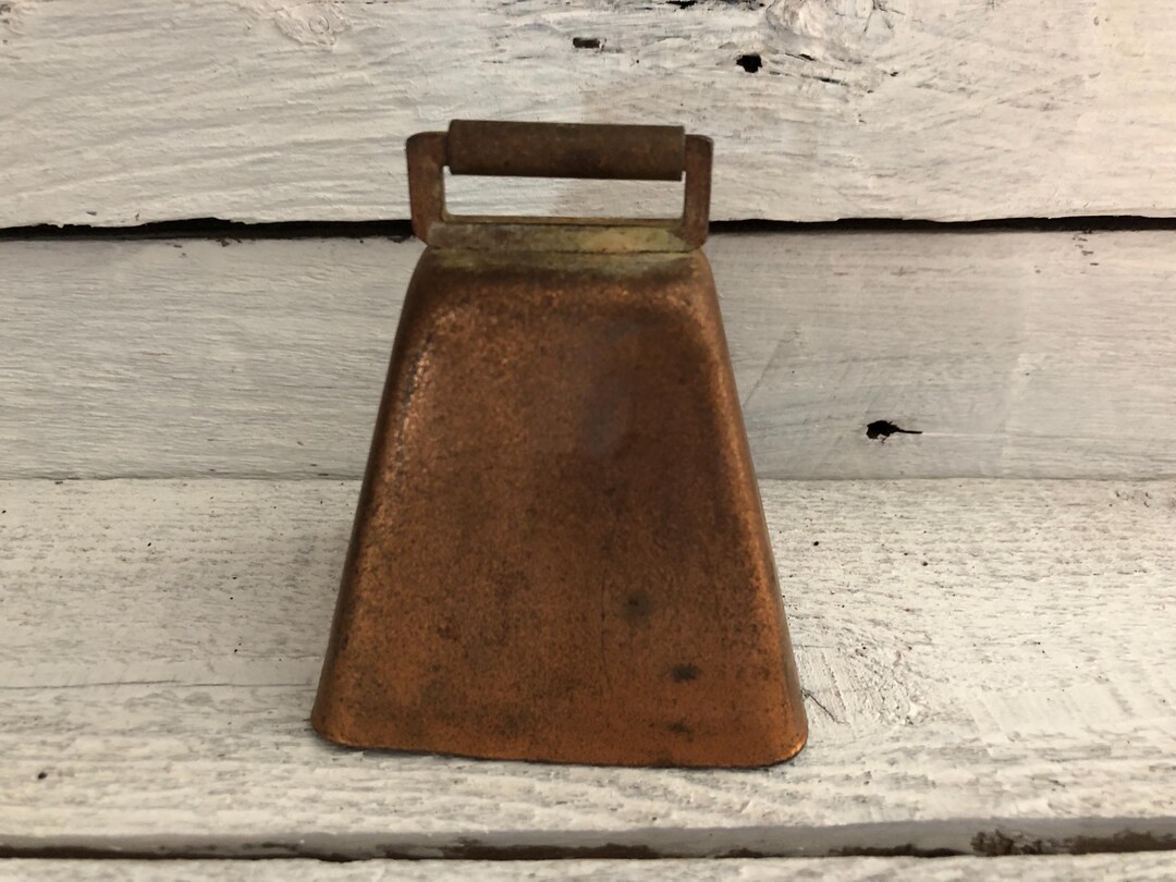 Vintage Cow Bell or Goats Bell Copper Rustic Farmhouse Decor Farm ...