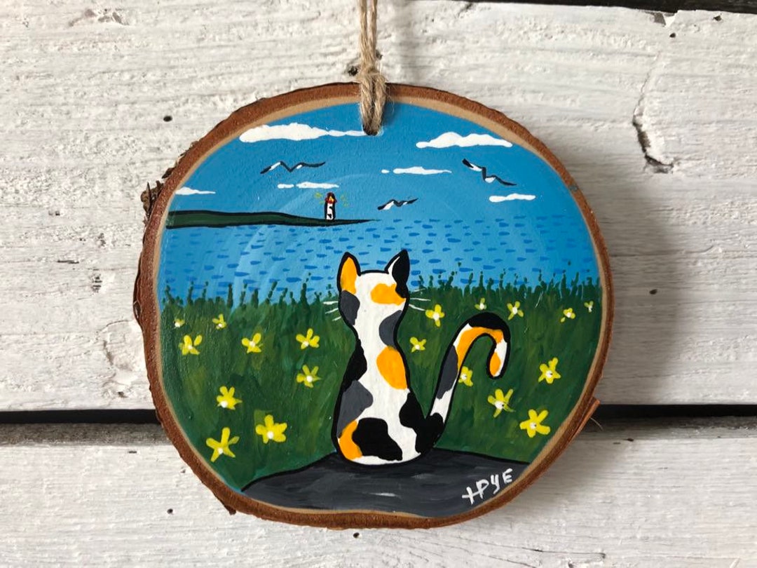 Calico Cat Painting on Wood Slice Cat Wall Art Hand Painted Small Cat ...