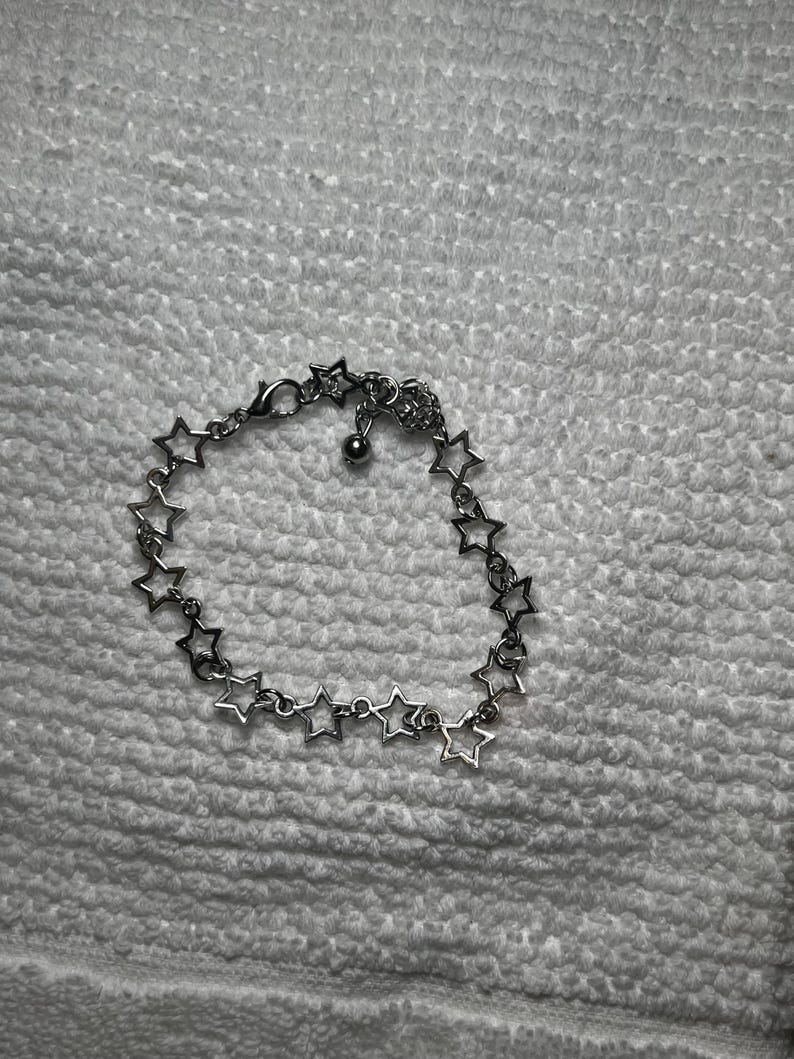 Silver Star Chain Bracelet: Minimalist Celestial Jewelry - Etsy