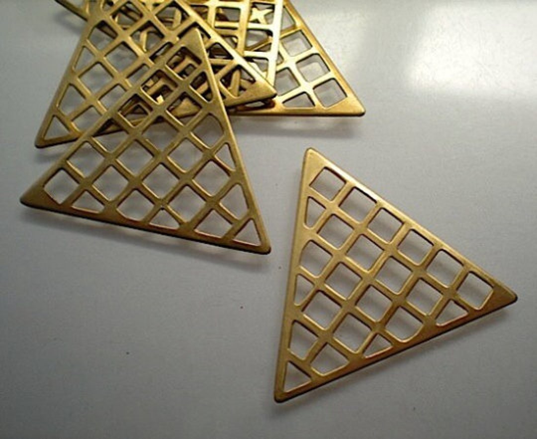 6 Flat Brass Triangle Grid Stampings ZA459 - Etsy