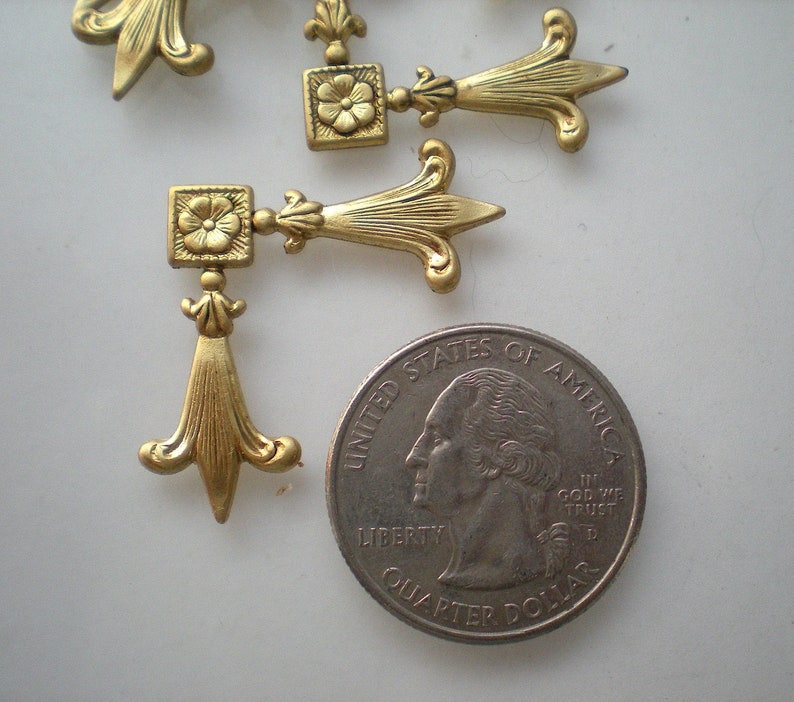6 Small Brass Floral Corner Brackets ZC229 - Etsy