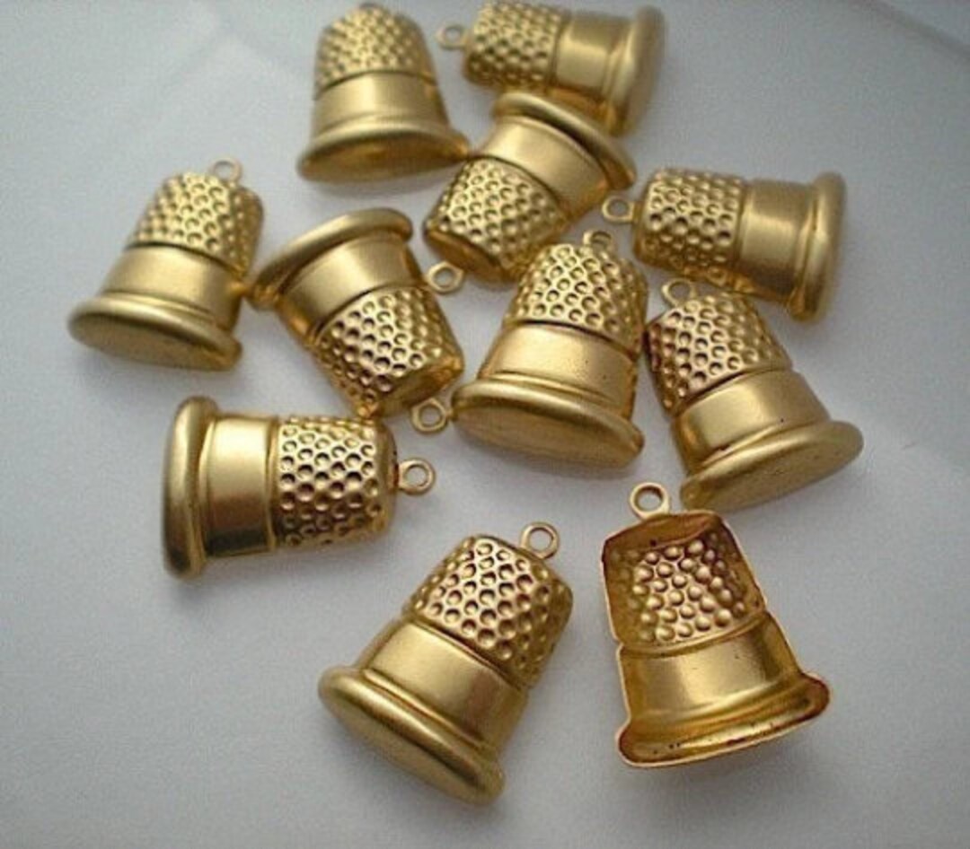 12 Brass Thimble Charms ZH649 - Etsy