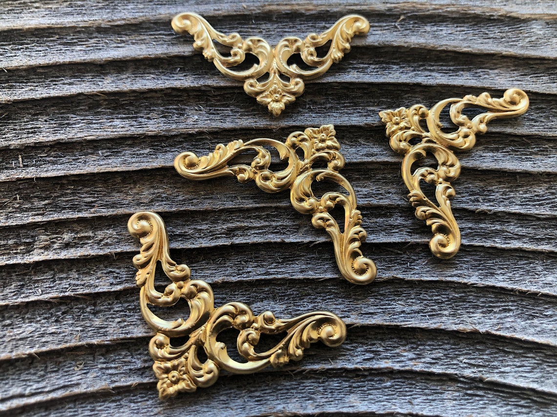 6 Small Brass Floral Corner Brackets ZC223 - Etsy