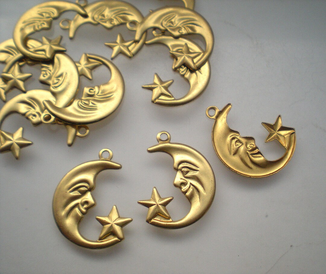12 Small Brass Moon With Star Charms ZB220 - Etsy