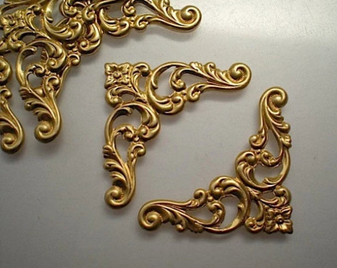 6 Small Brass Floral Corner Brackets ZC223 - Etsy