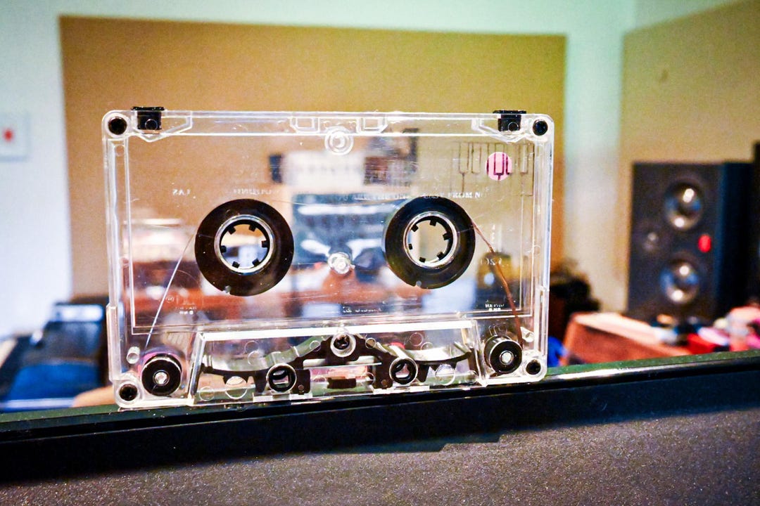 5-second Cassette Loop — Upcycled, Hand-built, RTM Tape - Etsy