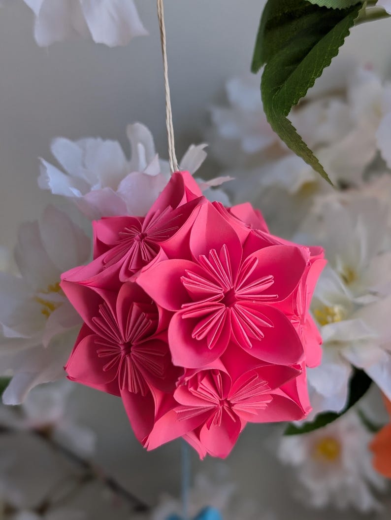 Kusudama Origami Flower Ball Ornament: Vibrant Bloom - Etsy
