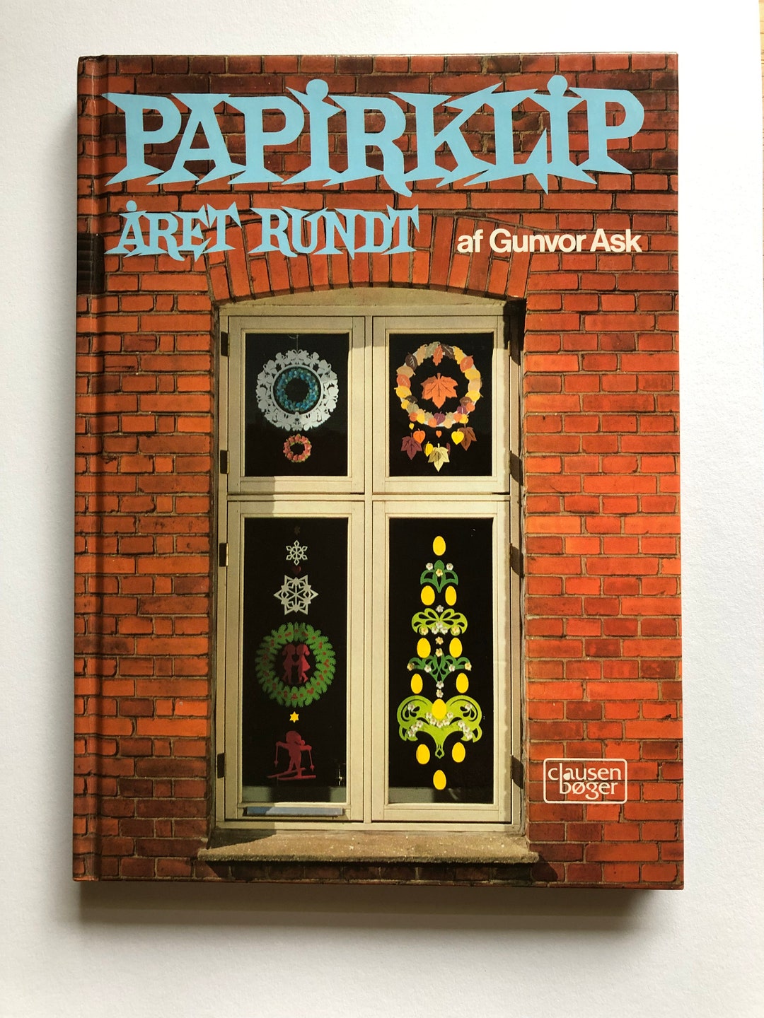 Vintage Danish Papercut Craft Book papirklip året Rundt . Lots of ...